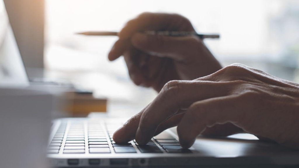 Labour Card in UAE : A Comprehensive Guide - Connect HR